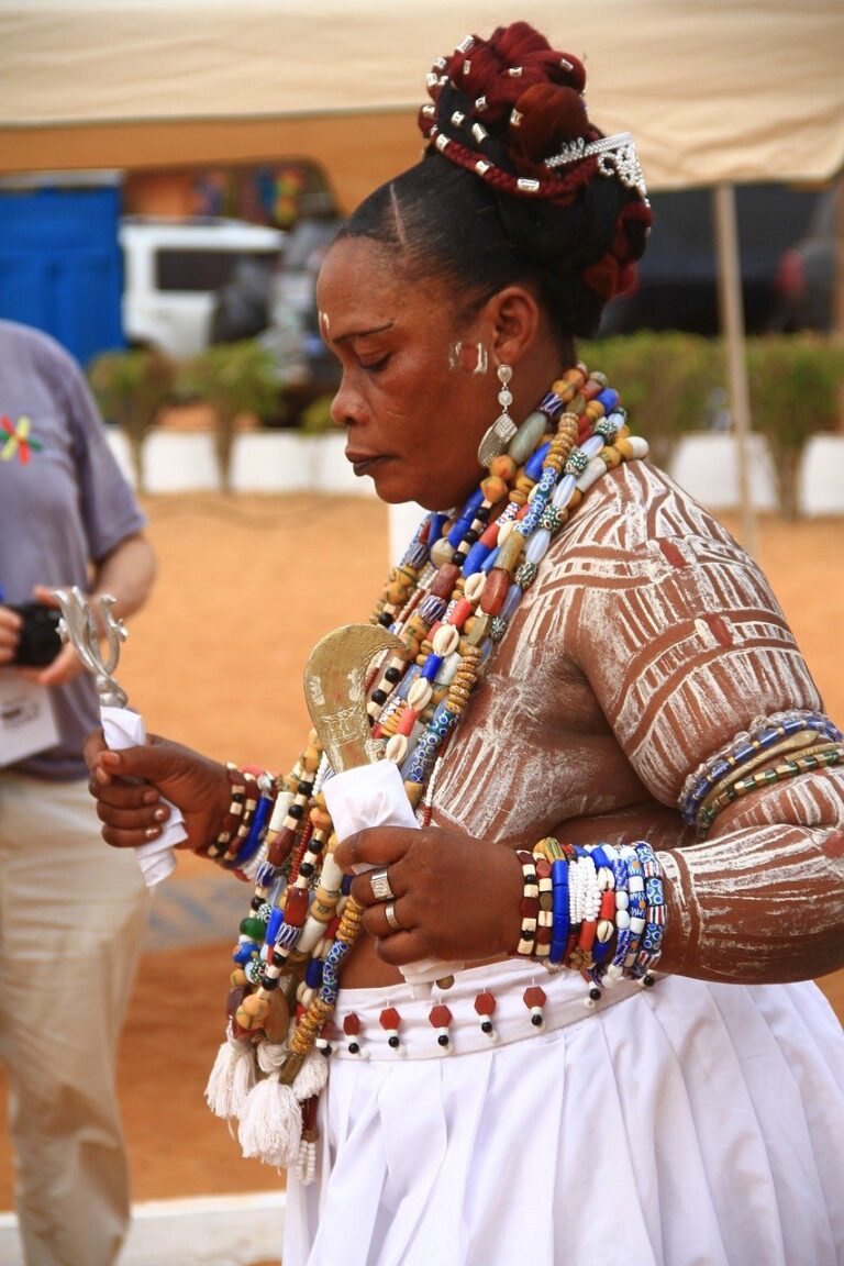 The Evolution of Theseus: From Hero to National Symbol in Athens – Fate ...