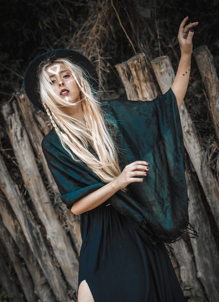 Understanding Gaia: The Living Earth and Its Interconnected Systems ...